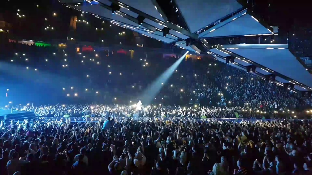 The Weeknd - Often [Live at Manchester Arena] - YouTube
