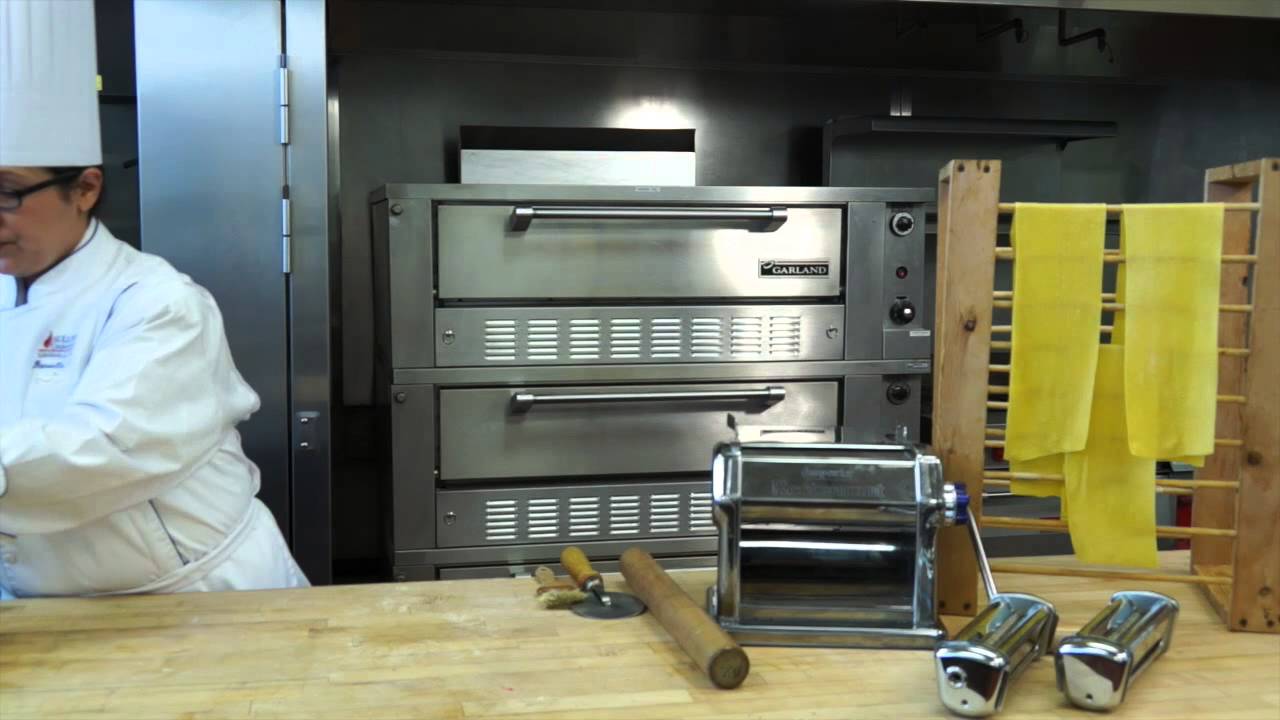 Fresh Pasta with Chef Danielle Gleason | Sullivan University - YouTube
