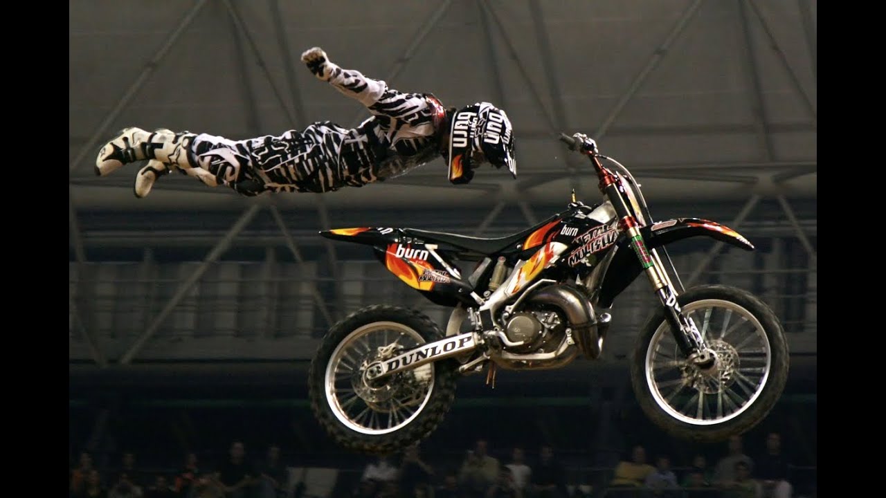 show freestyle stunts motocross acobracias y saltos espectaculares en ...