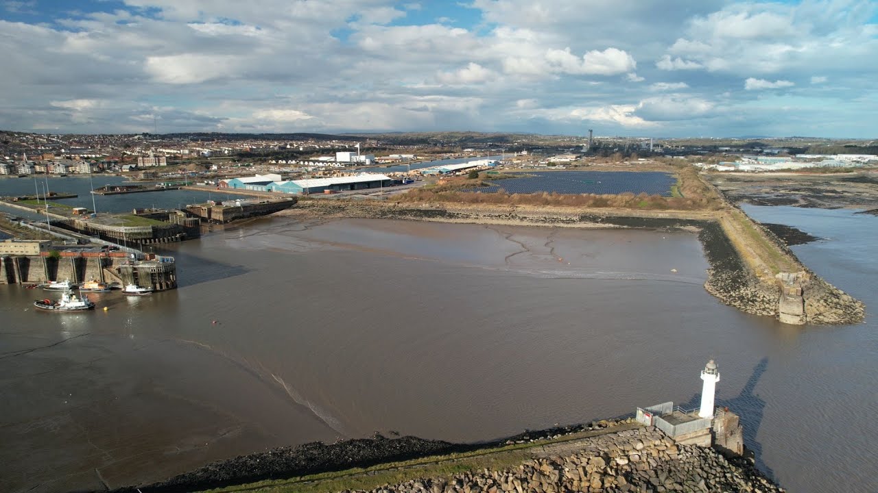 Jackson's Bay, Barry Docks Entrance, South Wales, UK - YouTube