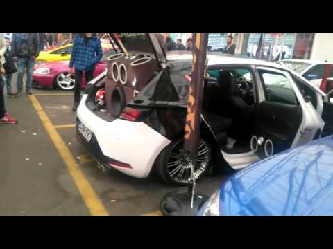 Seat Leon Bass & Air (AUTOFEST)