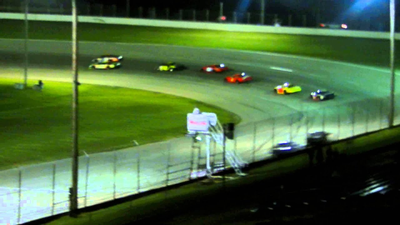 05/03/14 Lebanon I-44 Speedway NASCAR Whelen All-American Series - YouTube