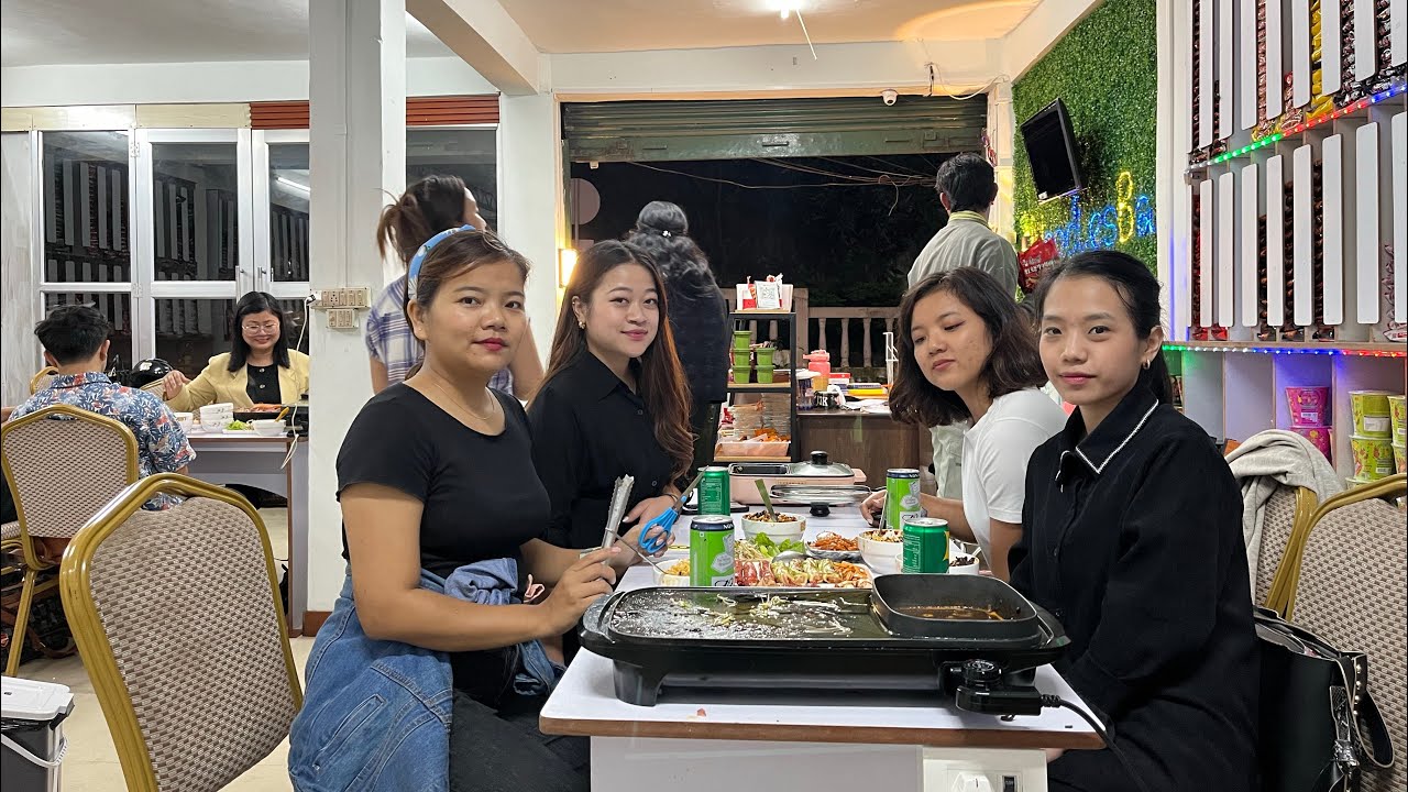 Noodles bar Aizawl? Enge a an? Ramen chi hrang hrang leh a sehhmeh a ...