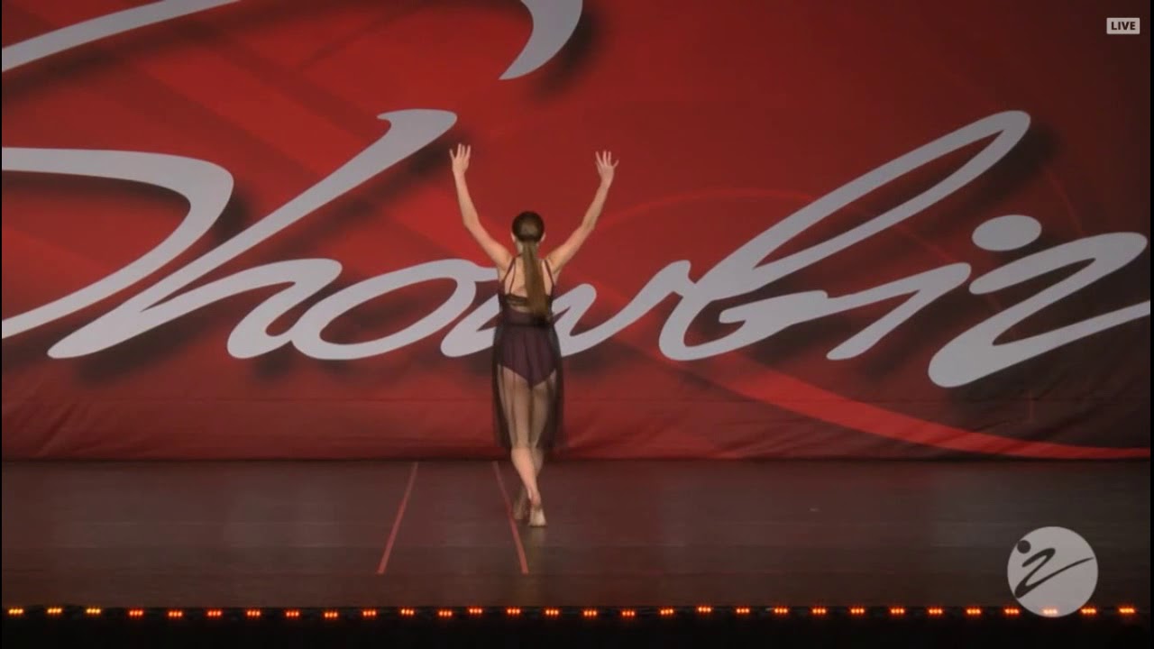 Audry Lothenbach - Hometown Glory - YouTube