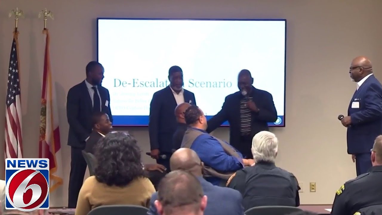 Orange County state attorney meeting trains on de-escalation - YouTube