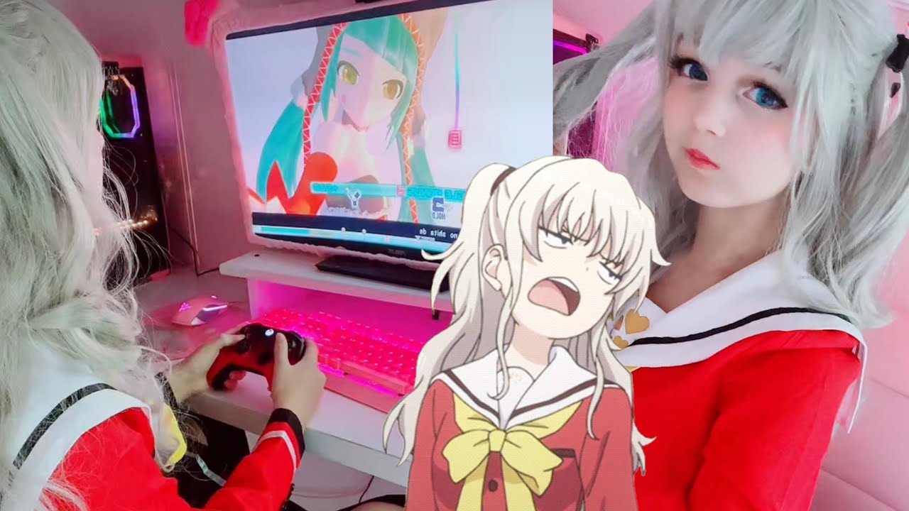she’s a gamer (cosplay get ready with me - voiceover edition) - YouTube