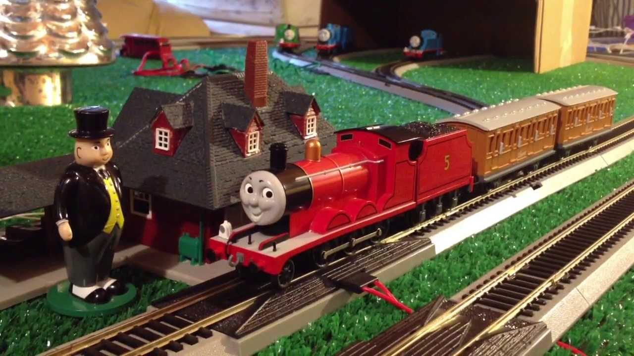 Bachmann James Theme - YouTube