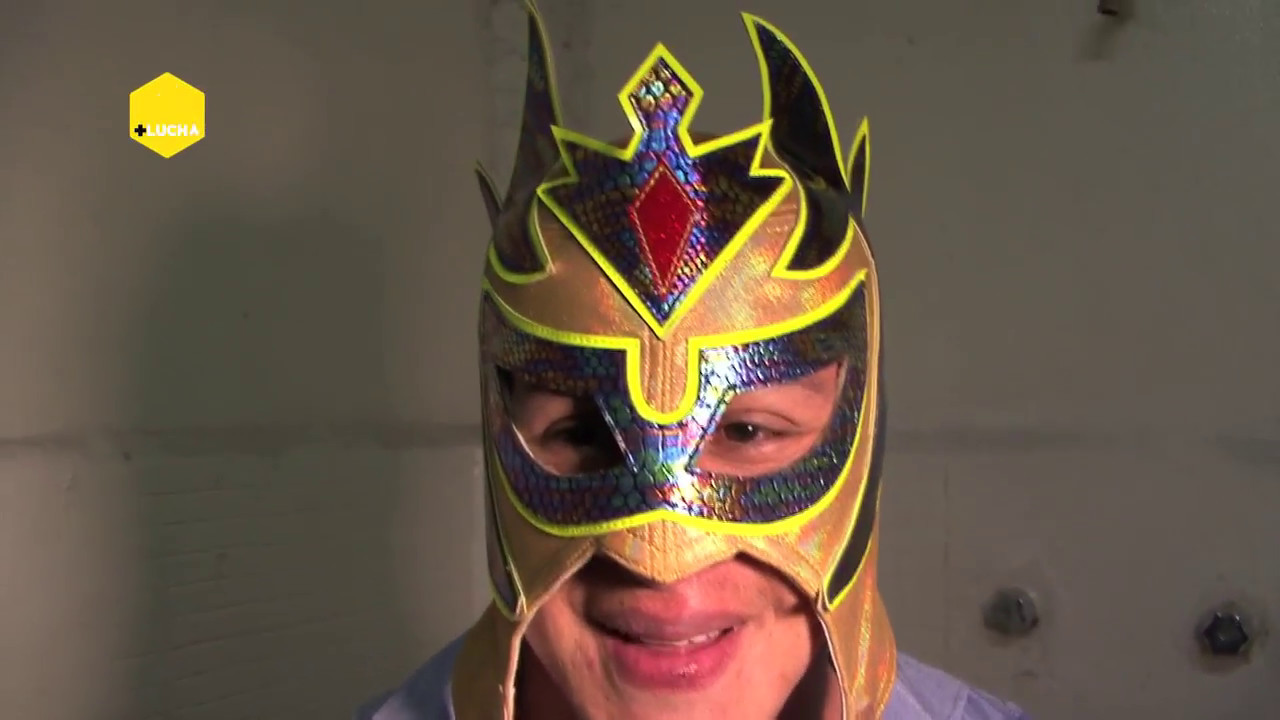 Golden Magic: "Tuve que venir a retar al Hijo de Wagner a su casa ...