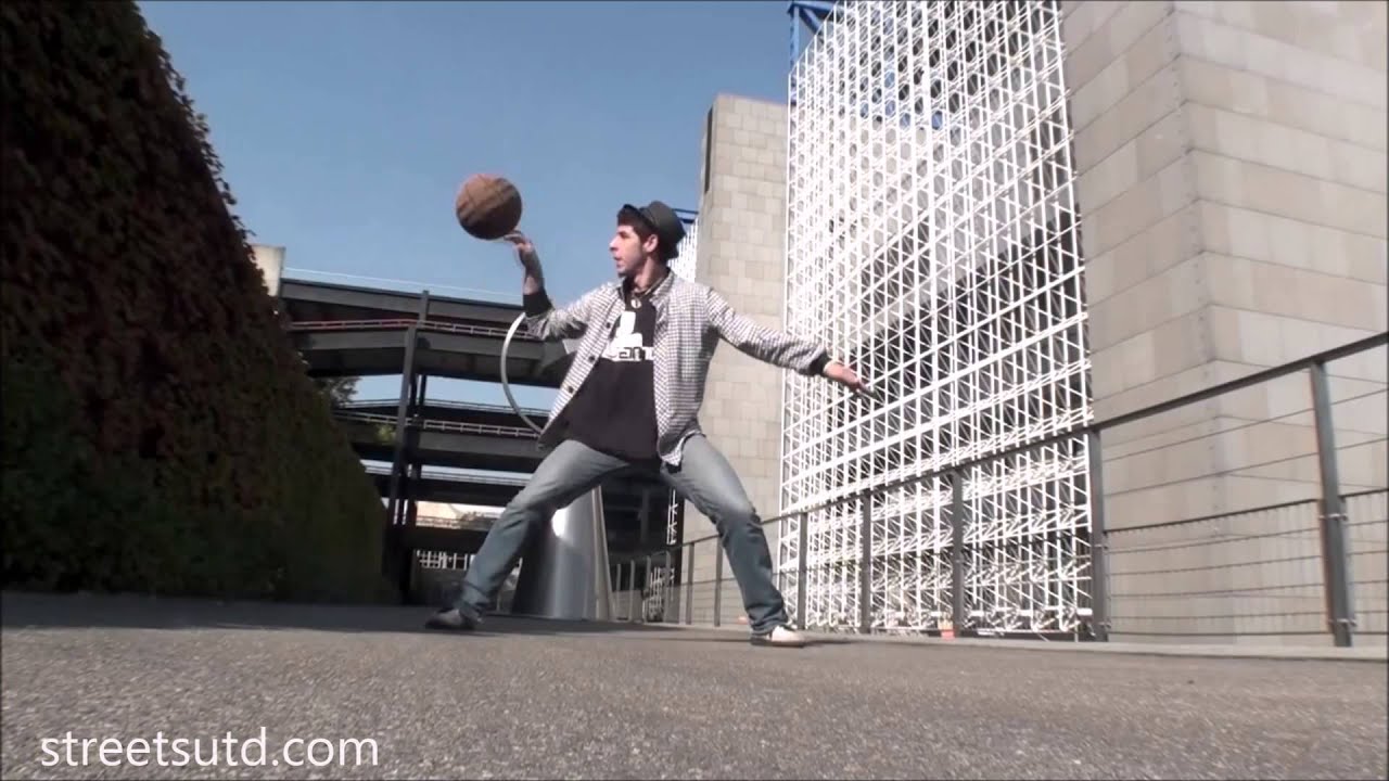 Basketball Trickster - YouTube