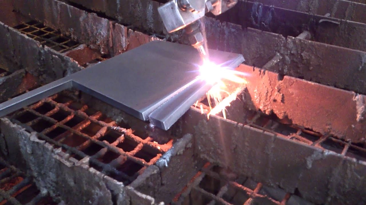BOC Minigraph Flame Profile Cutting Sheet Metal Test - YouTube