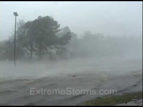 Hurricane Katrina Full On !! - YouTube