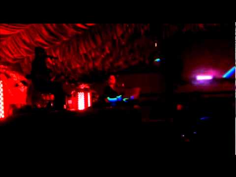 gülşen korucu [ bu şehirde sevmek hata]