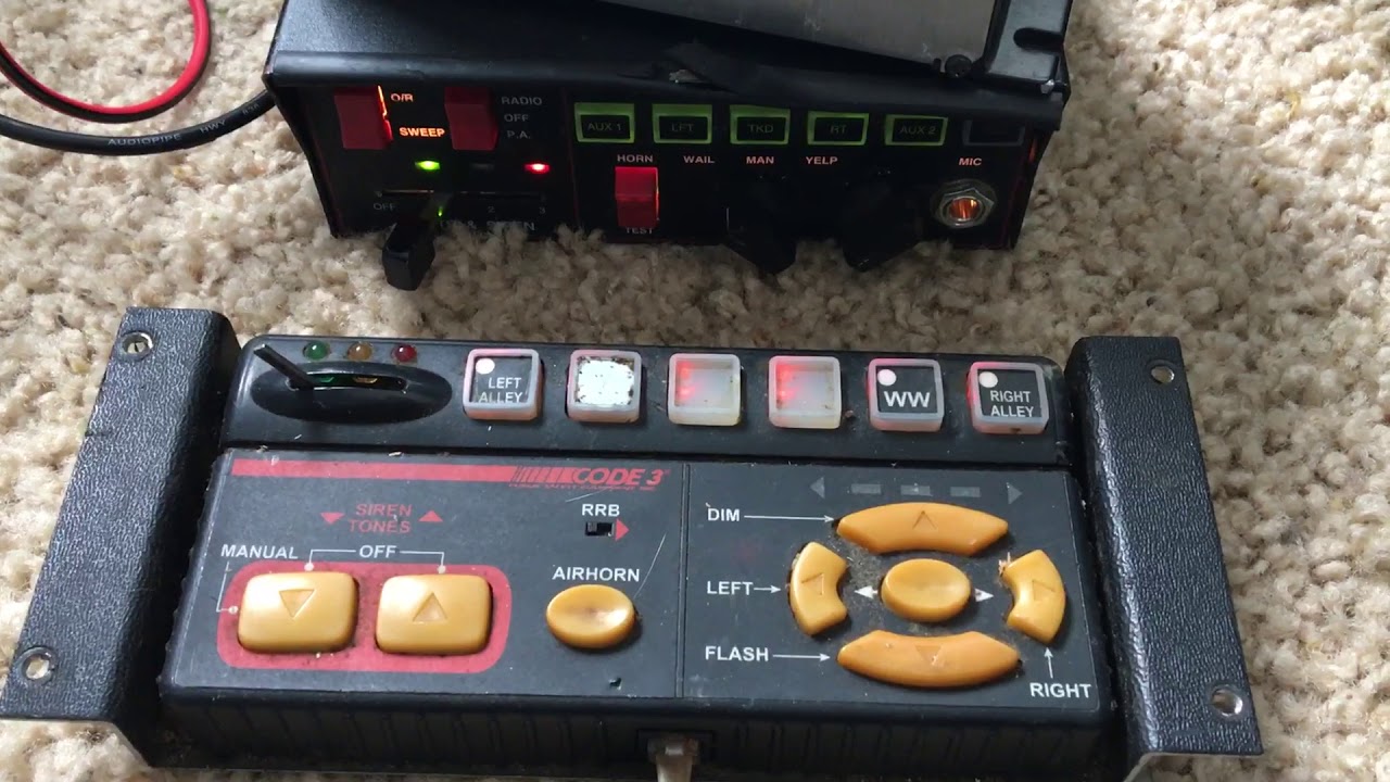 Federal Signal Touchmaster Delta and Code 3 RLS Siren - YouTube