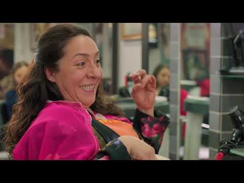 Hüsne’nin Kuaför Sahnesi 😂 / Aramızda Kalsın Komik Sahneler