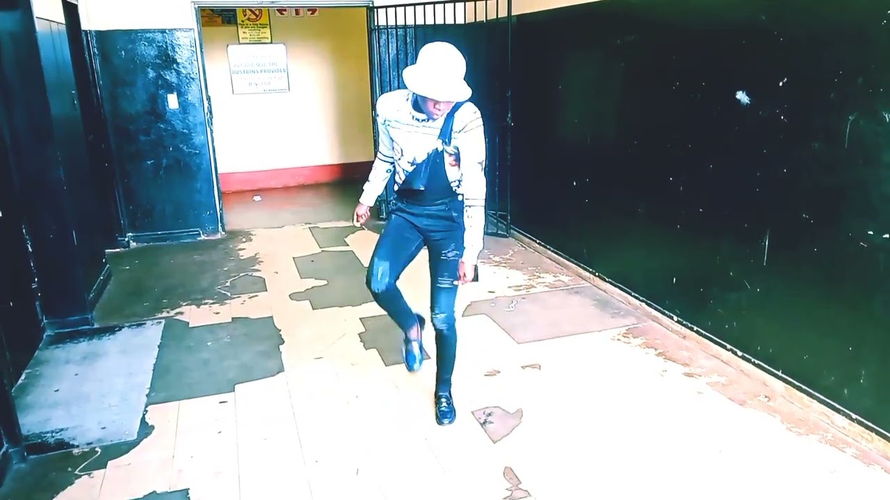 izikhothane African Top mosha - YouTube