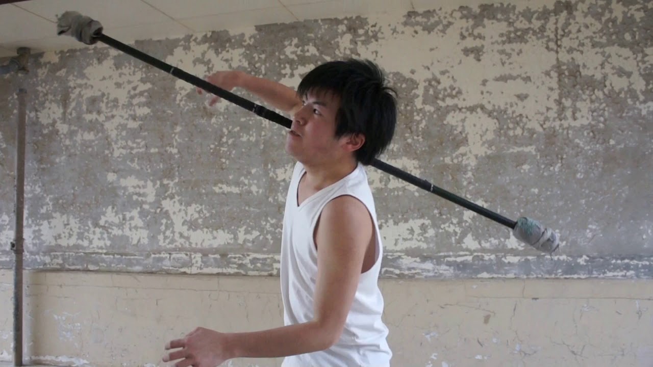 Staff Juggling World 1 - YouTube