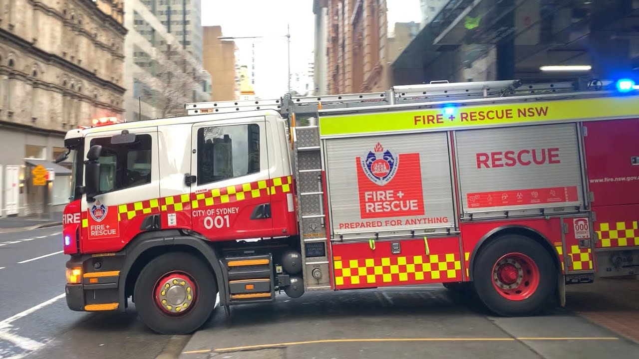 FRNSW | Rescue Pump 001 Turning Out of City of Sydney Fire Station ...