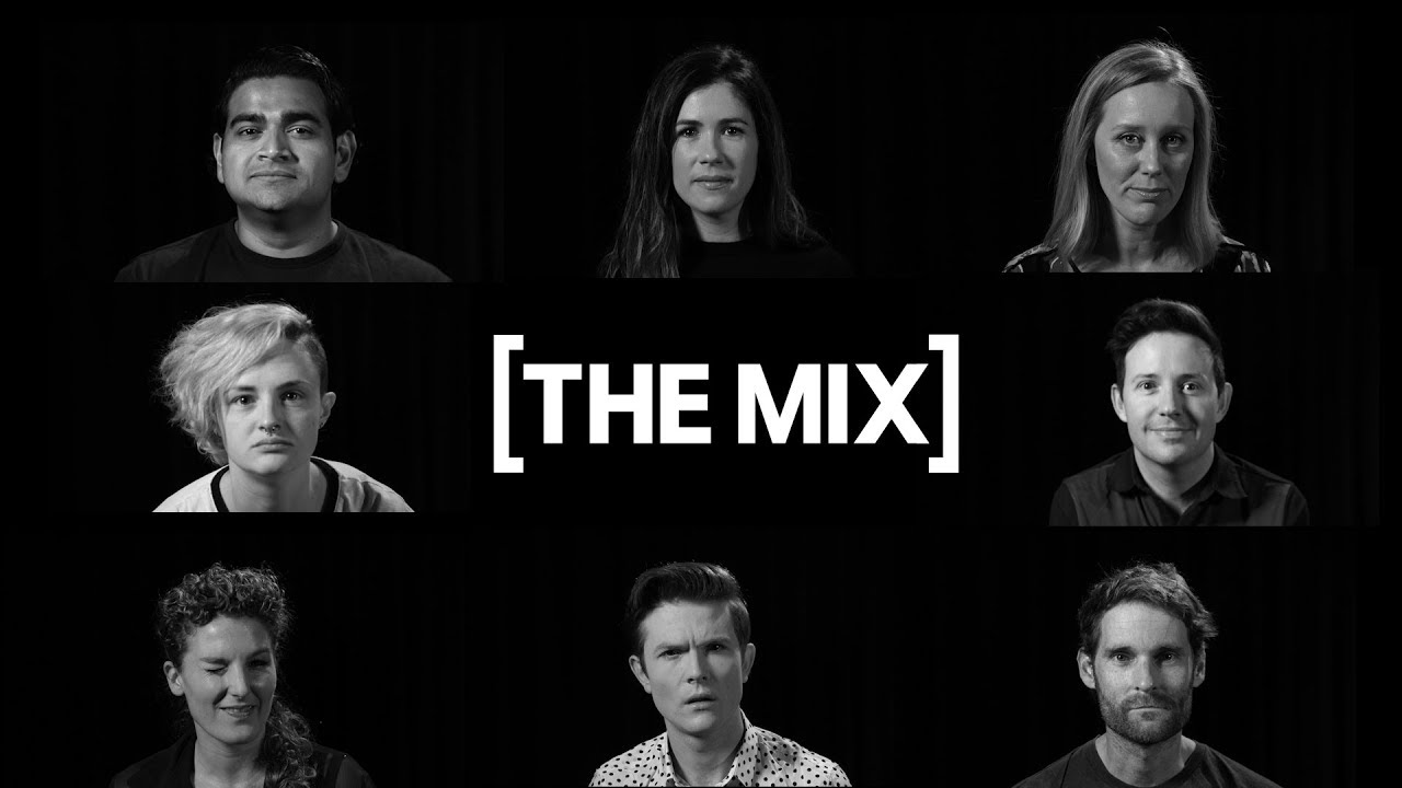 Comedians take on '36 questions that lead to love' - YouTube