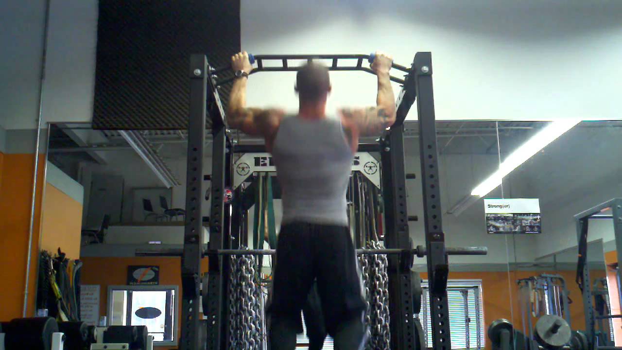 Pull ups with fat gripz - YouTube
