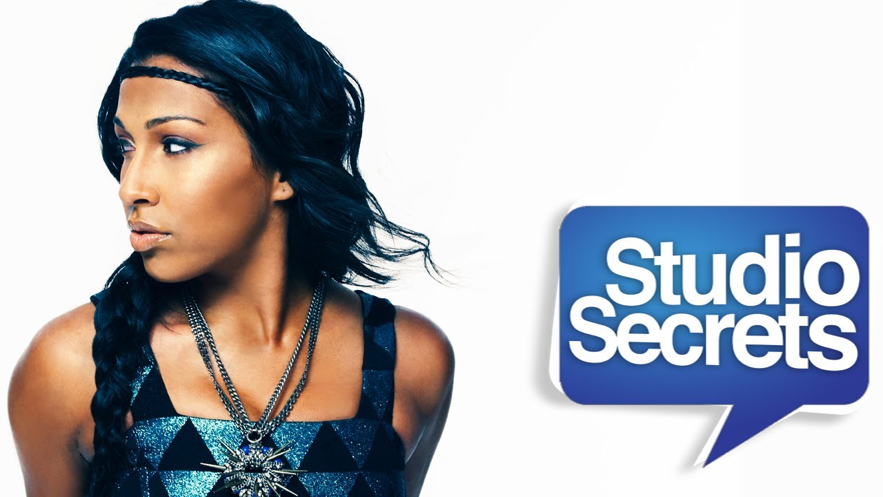 Grammy Winner Melanie Fiona Performs "4 AM" Live in the Studio! - YouTube