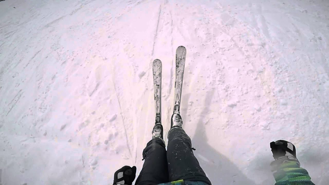 Skiing slow motion - YouTube