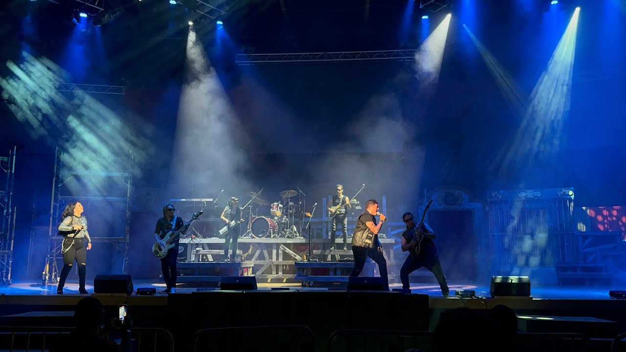 SFFT - Rock Apocalypse Anthems (Close Up View) - YouTube