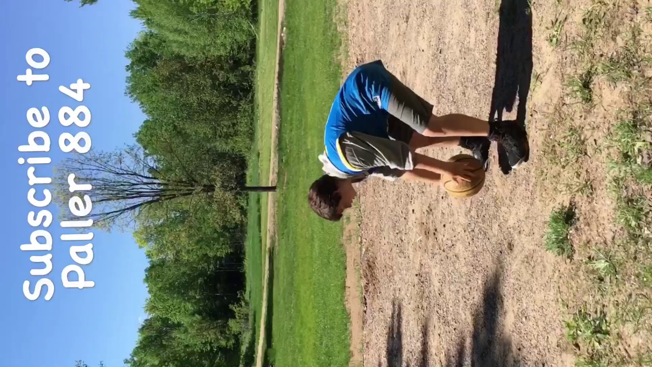 Driveway ball 1v1 - YouTube