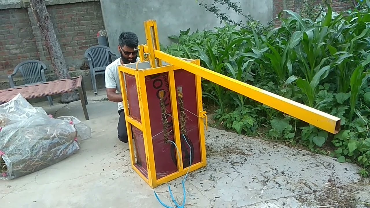 manual baler making machine - YouTube