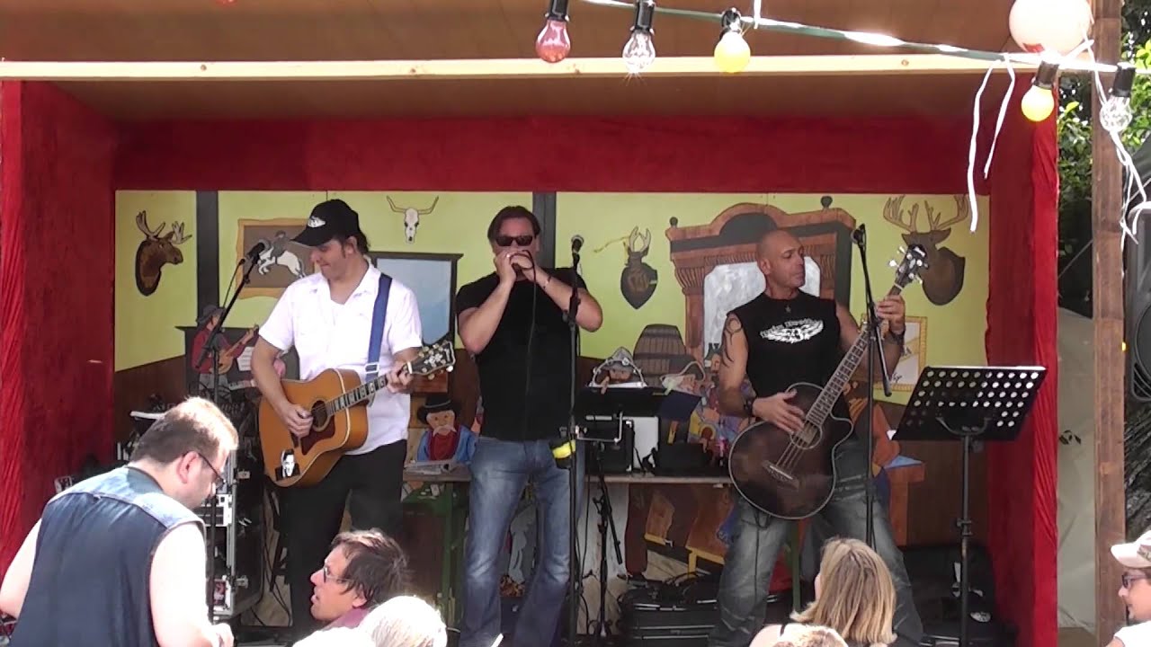 Harry Brix, The Brix Brothers. Donauinsel 2010 - YouTube