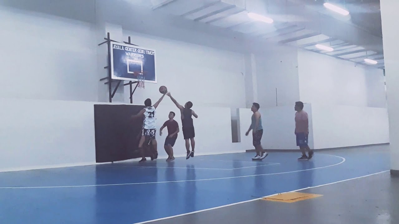 Half Court Basketball Chill Game - YouTube
