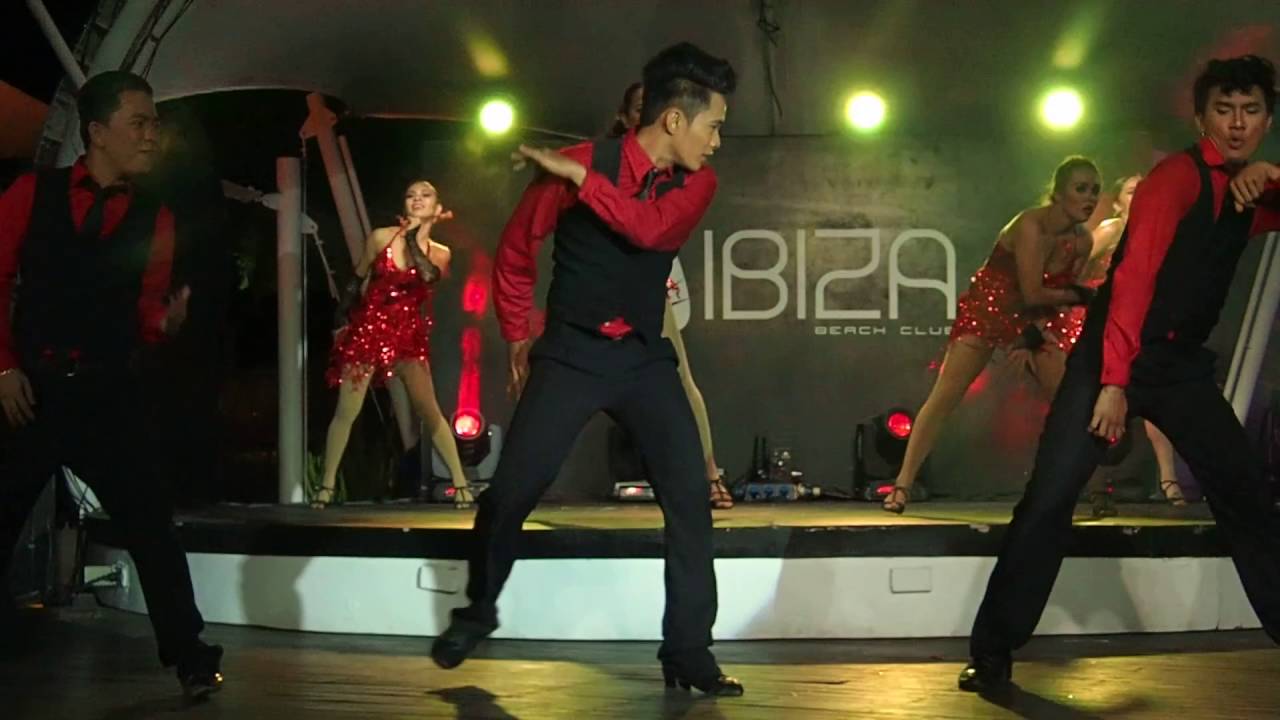 IBIZA BEACH CLUB SHOW-1 - YouTube