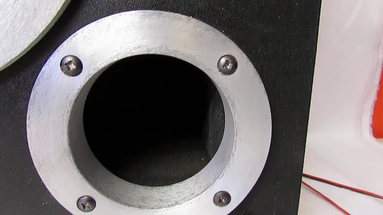 Crackling Sound From Speakers crackling-sound-from-speakers