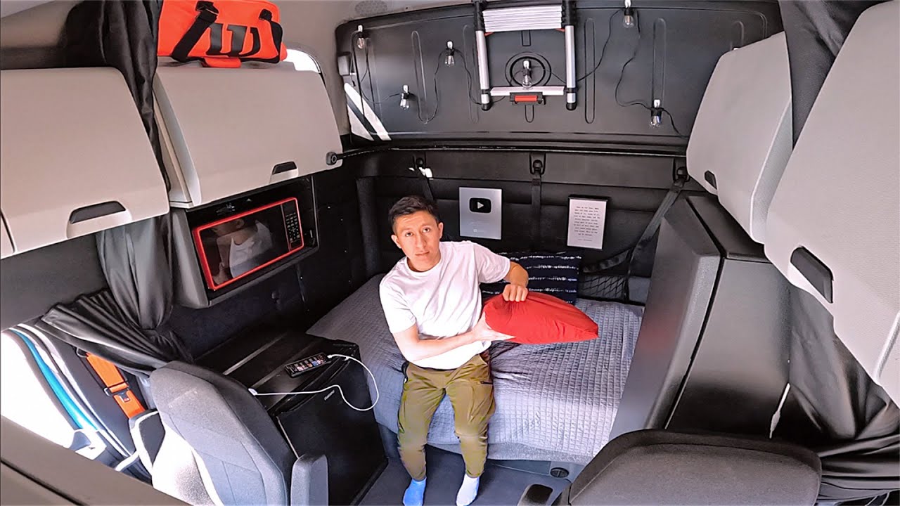 What It's Like Living Alone In A Semi Truck - YouTube