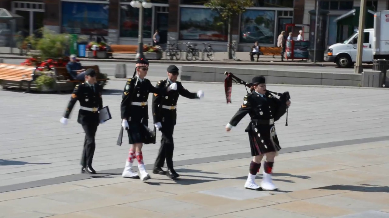 National War Memorial Vigil - Changing of the Guard - YouTube