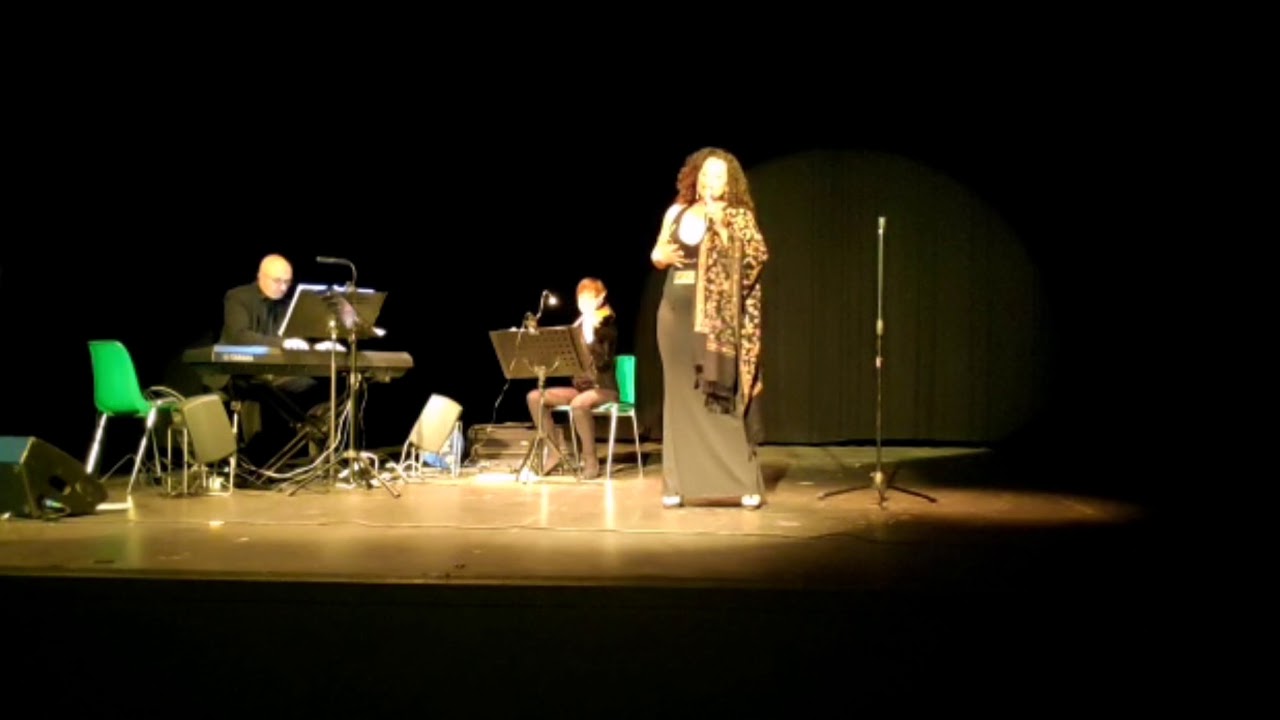 Rocío Jurado Saray Vibro - YouTube