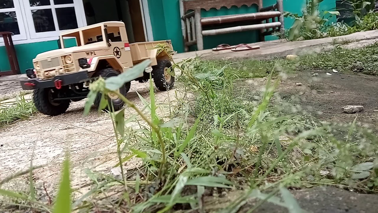 RC wpl b14 - YouTube