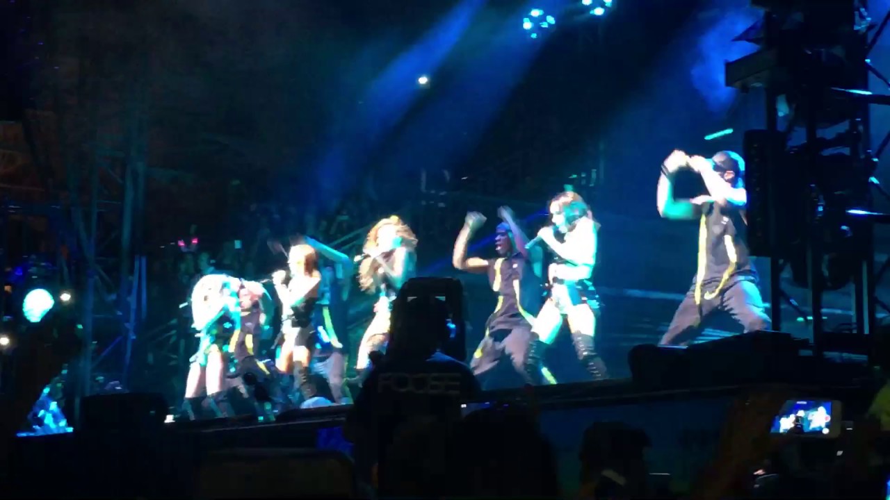 Little Mix Summer Shout Out Tour - Touch! - YouTube