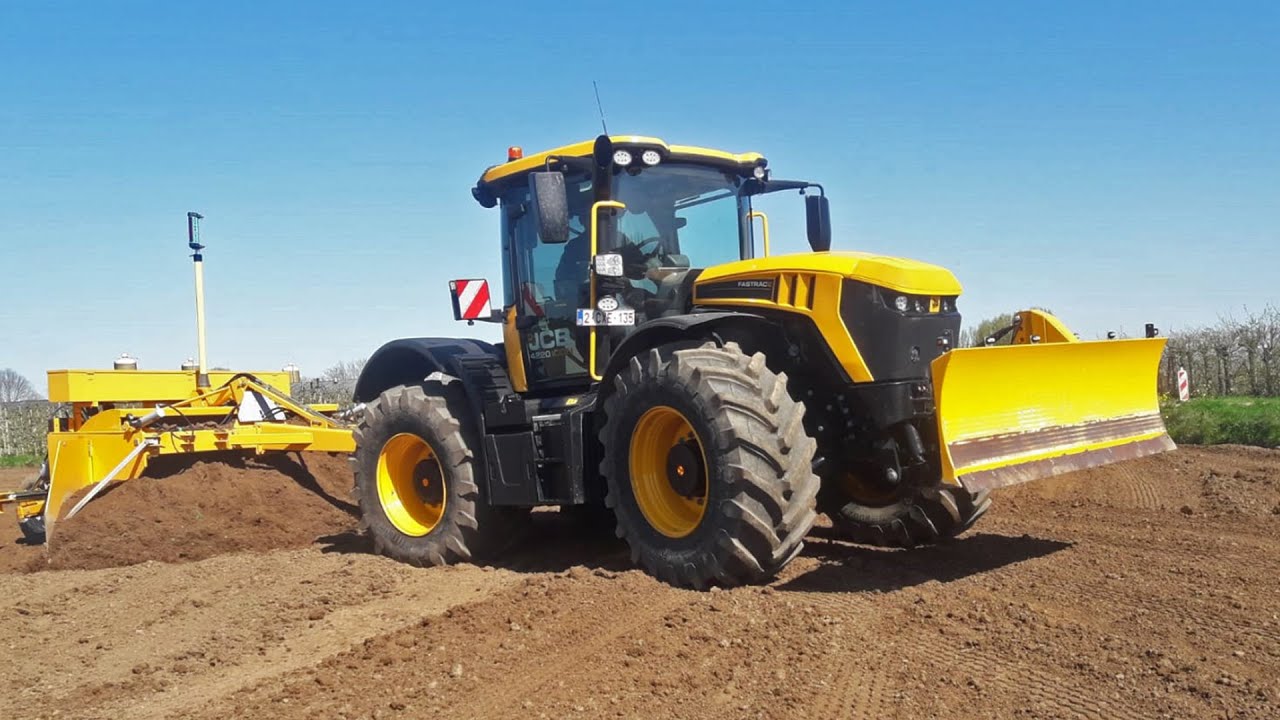 Field Leveling | JCB Fastrac 4220 | Henk Timmer | 2023 - YouTube