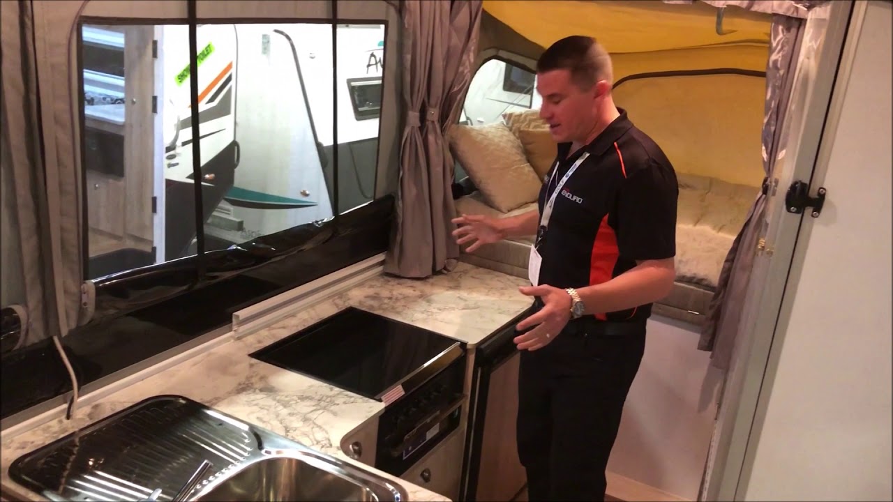 GOLF Bush Challenger 4 Shower Toiler Camper - YouTube