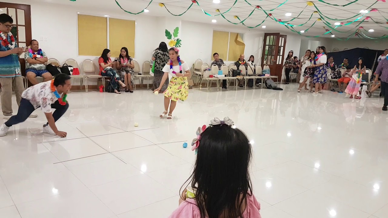 Human Tic Tac Toe - YouTube