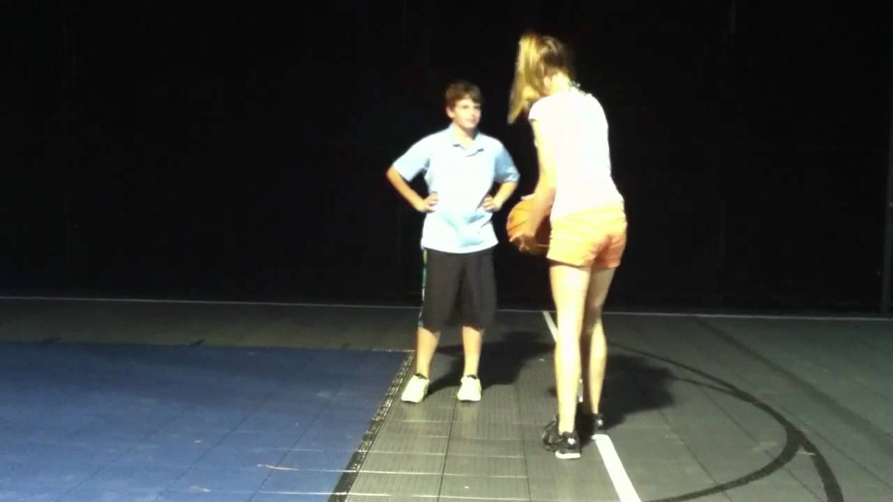 Bragging Basketball Kid - YouTube