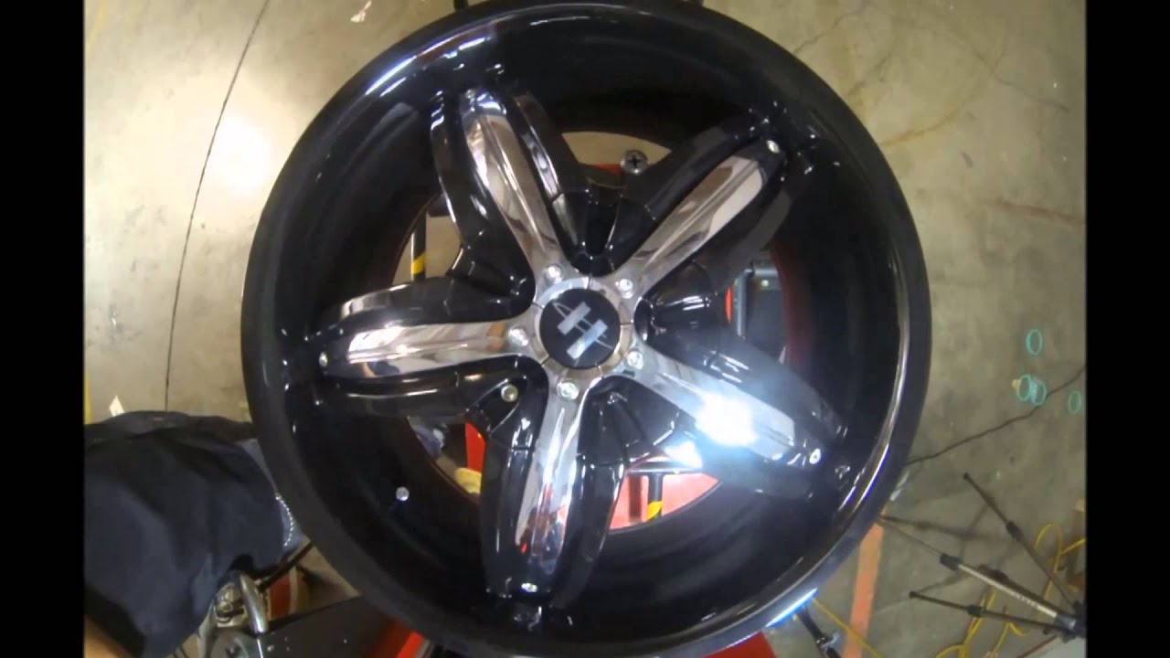 Helo Wheels HE844 Black with Chrome Insert - YouTube
