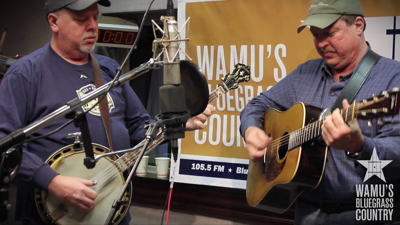 Russell Moore - My Window Faces the South [Live at WAMU's Bluegrass ...