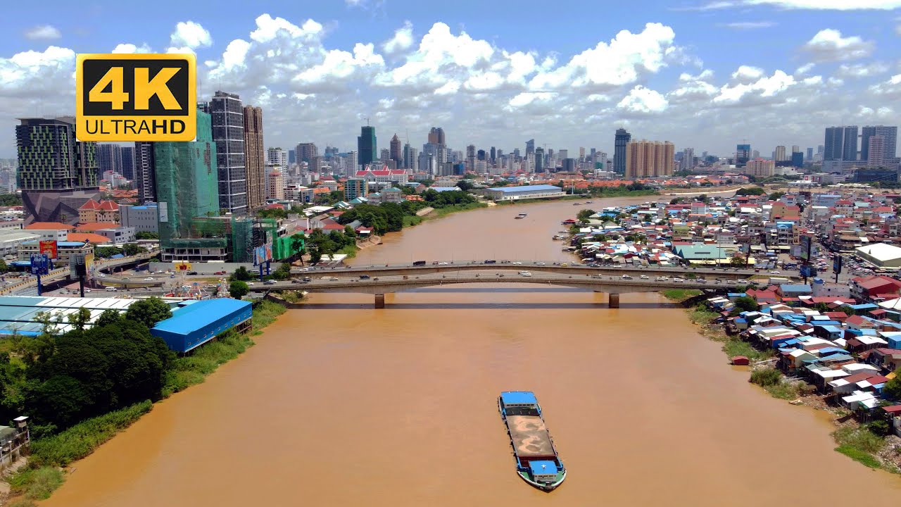 [4K] Drone Footage of Traveller on the Monivong bridge 2021. - YouTube