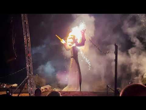 Burning of Zozobra [4k 60fps] - YouTube