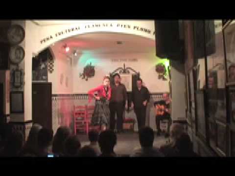 Lakshmi Basile "La Chimi" por Alegrías en Peña Pies Plomo, Sevilla ...