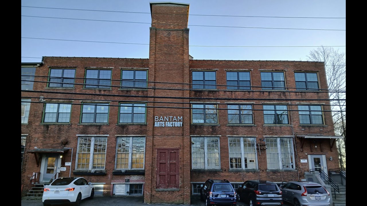 Old Bay State Freight Elevator at the Bantam Arts Factory, Bantam ...