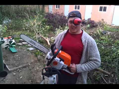 Texas chainsaw vs terminator - YouTube