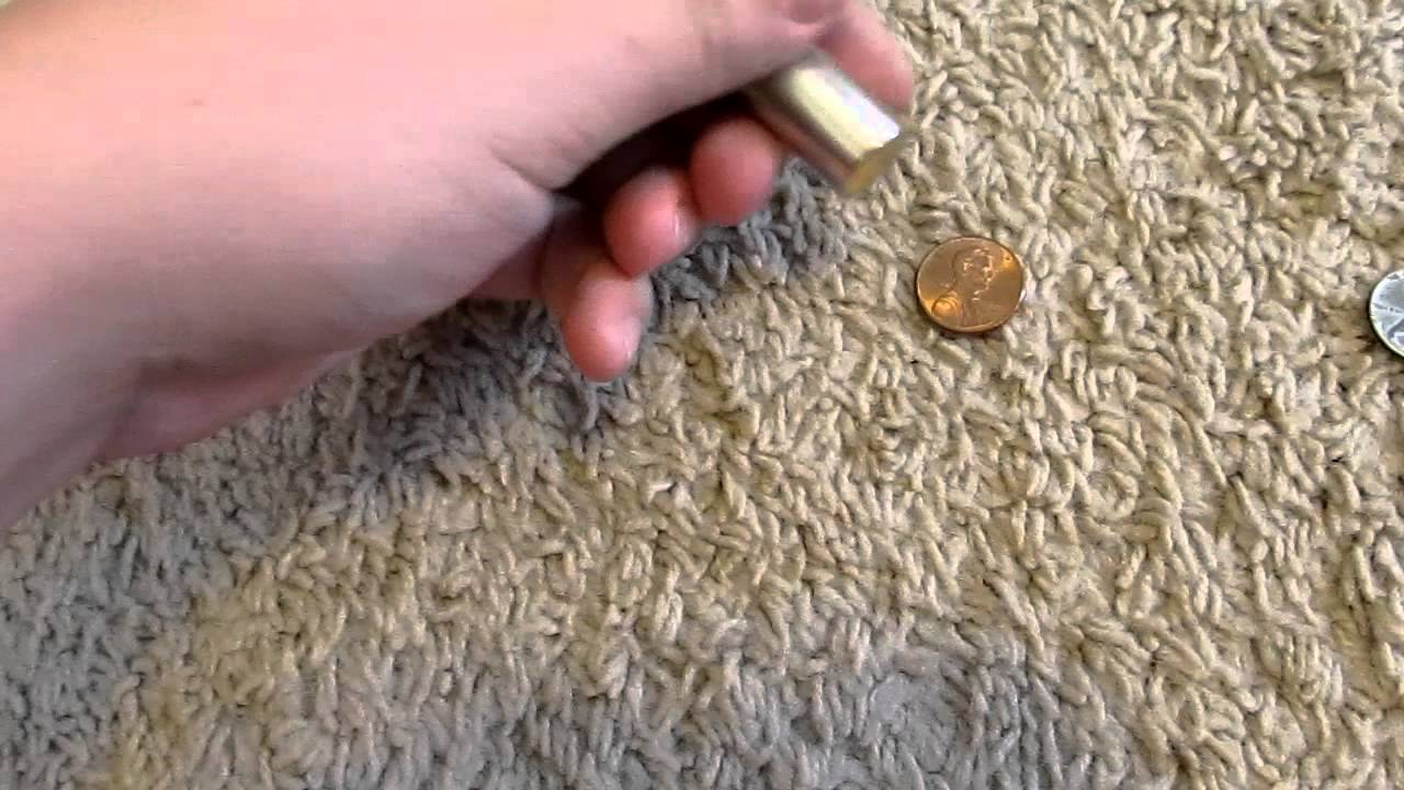 Comparison of a 1943 zink coated steel penny To a 2007 copper penny ...