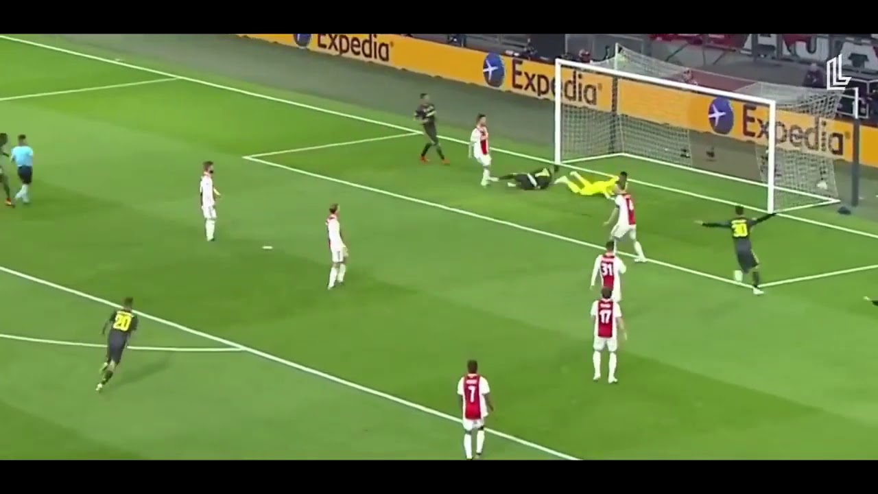 Cristiano Ronaldo's insane diving header vs ajax - YouTube